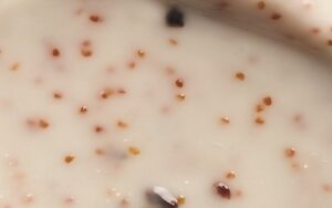 Gommage avant ou après épilation : on vous guide | Yves Rocher